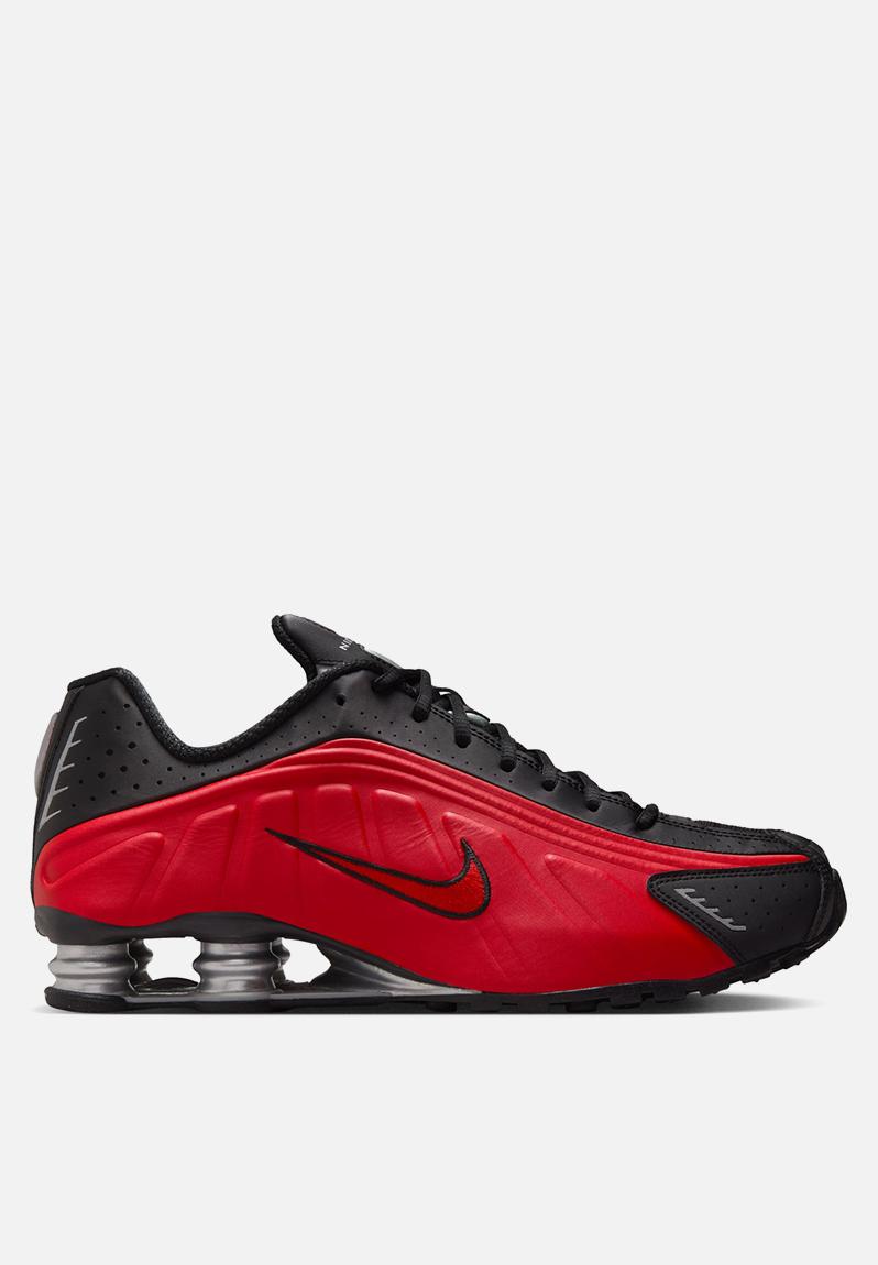 NIKE SHOX R4 - UNIVERSITY RED/UNIVERSITY RED-BLACK