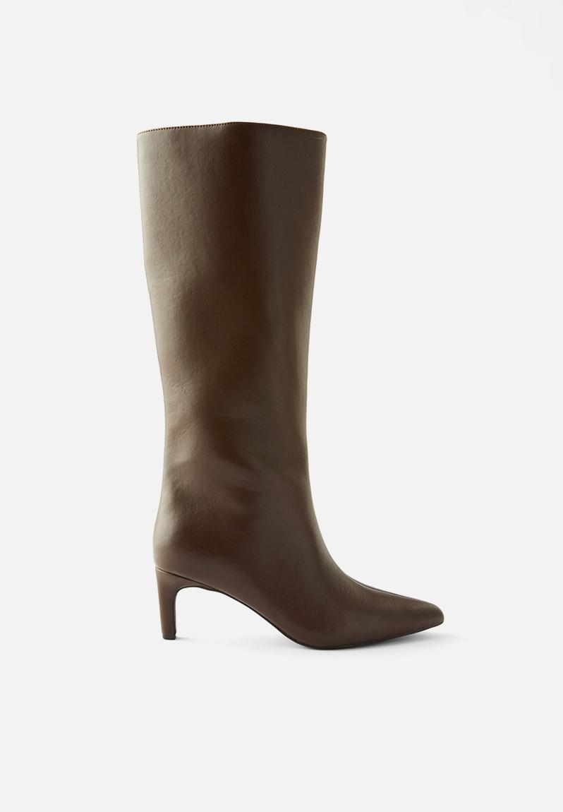 Sofia tall stiletto boot - choc smooth