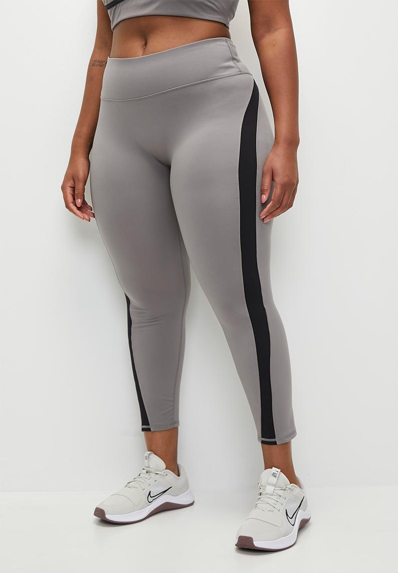 Plus Ultra Soft Contour 7/8 Tight - Desert Grey/Black