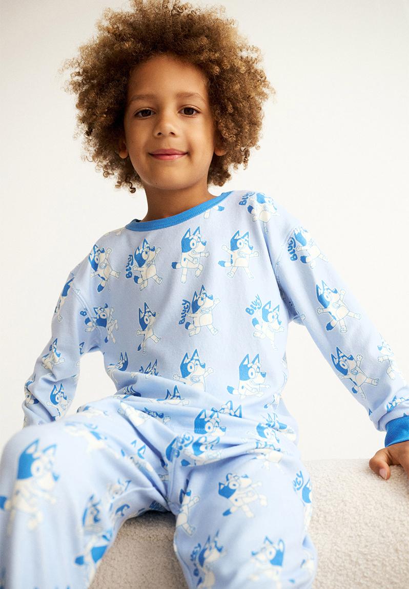 Chuck long sleeve pyjama set licensed - lcn blu dawn blue/bluey yardage