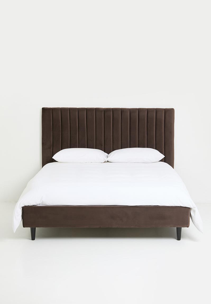 Marcy bed- brown