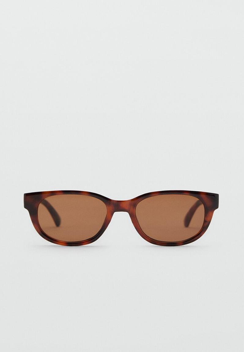 Sunglasses levanzo - black MANGO Eyewear | Superbalist.com