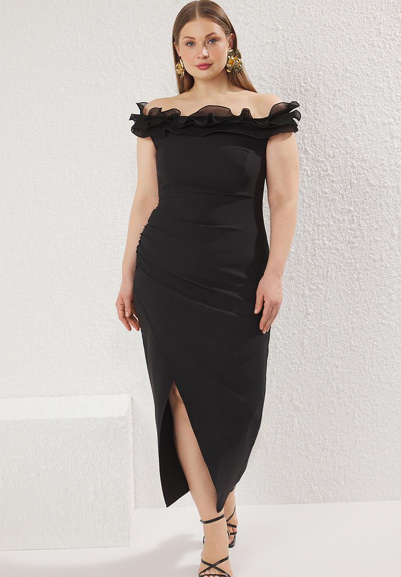 Madonna collar ruffled slit woven plus size dress - black