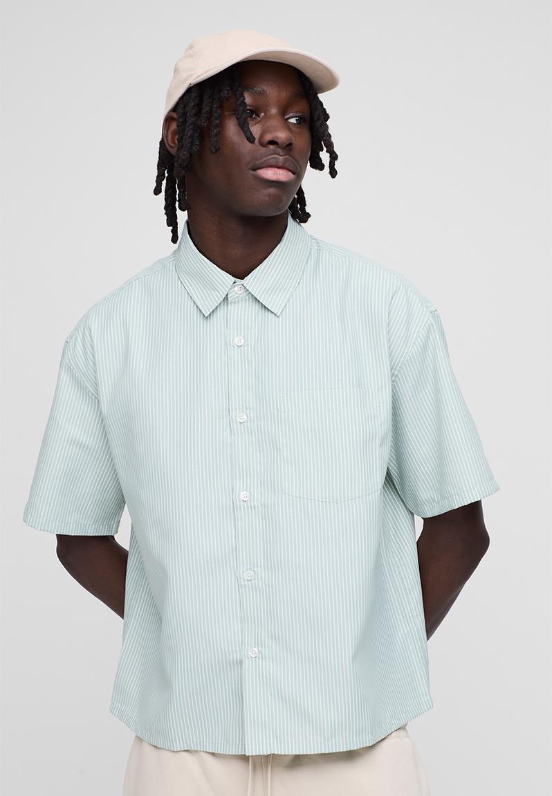 Oversized Boxy One Pocket Collared Shirt - Green