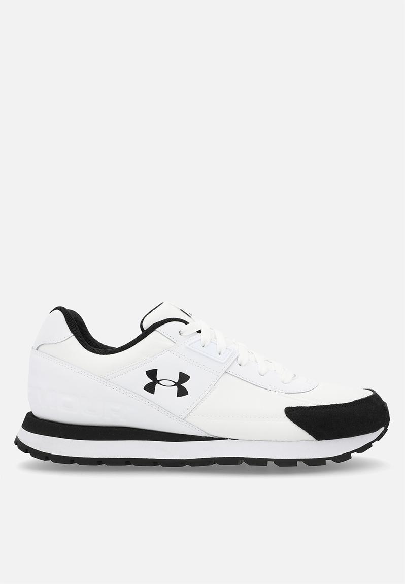 UA ESSENTIAL RUNNER12