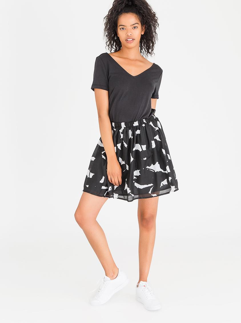 Suki All Print Skirt Black and White