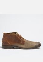 Alonso – Beige Zoom Boots | Superbalist.com